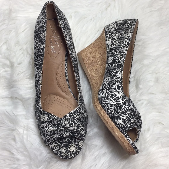 dexflex comfort | Shoes | Dexflex Comfort Cork Wedge Peep Toe | Poshmark